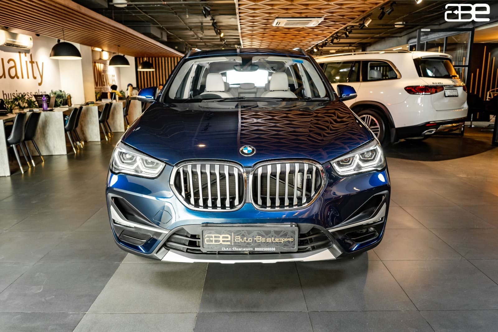 Pre owned BMW X1 S-DRIVE 20I LCI