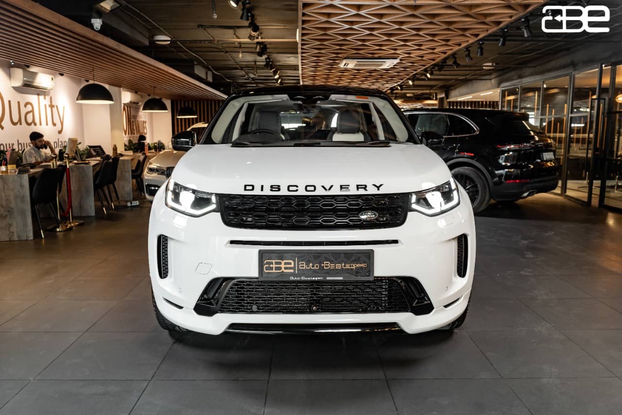 Pre Owned Land Rover Discovery Sport R-DYNAMIC SE