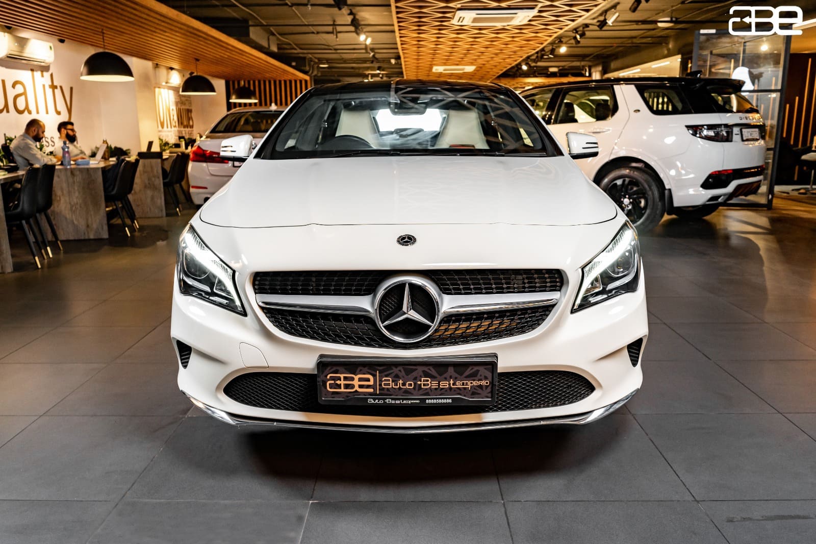 Pre Owned Mercedes-Benz CLA 200