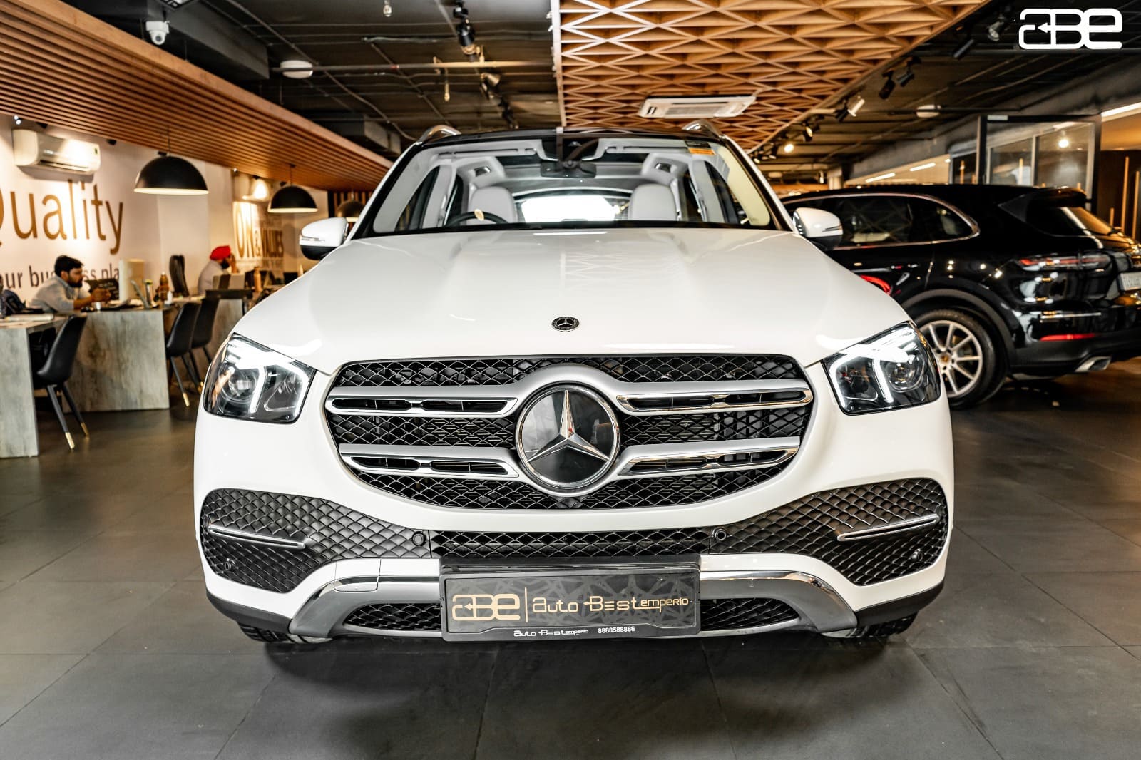 Pre Owned 2021 Mercedes-Benz GLE 300D 4-MATIC | ABE