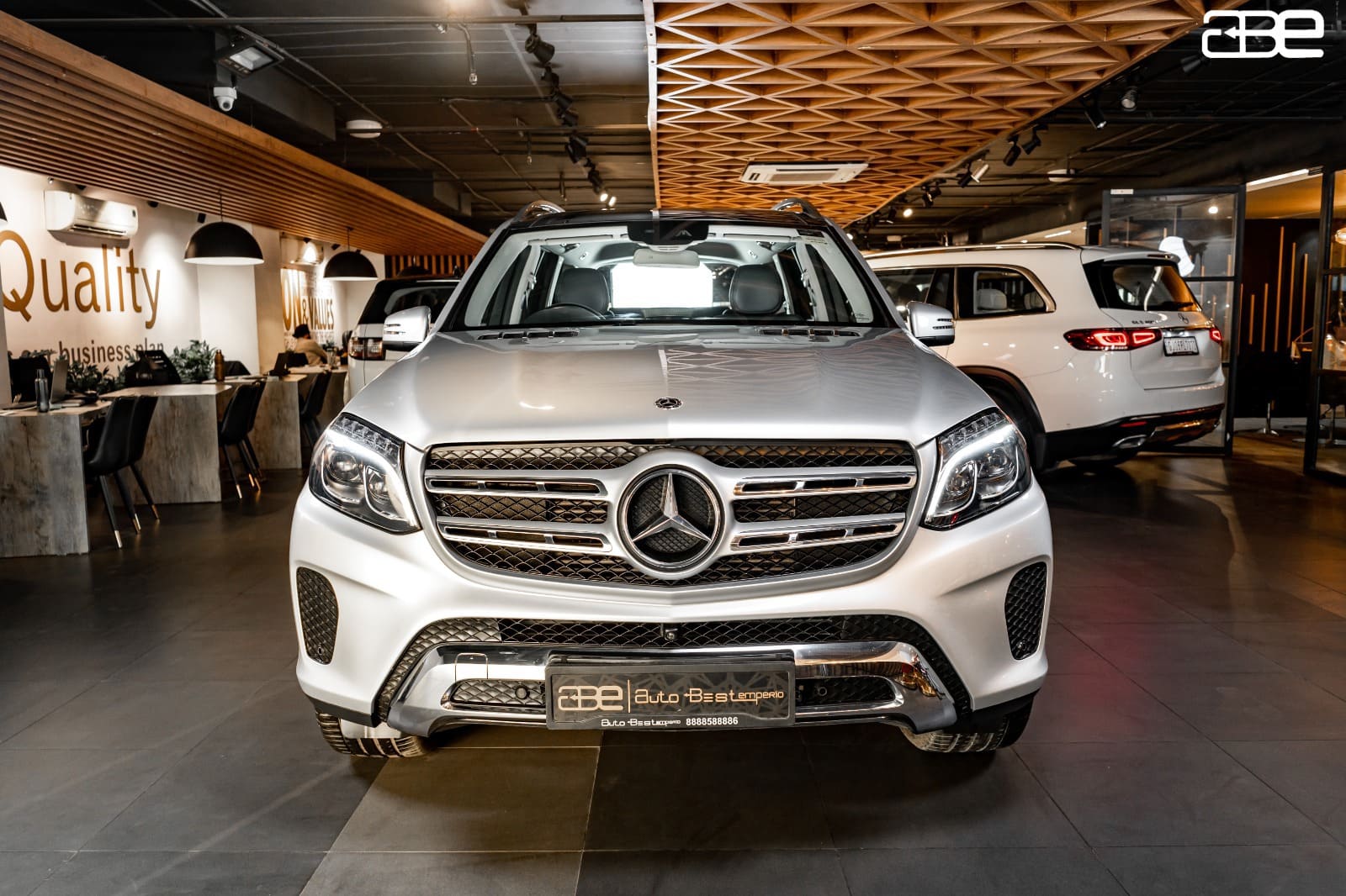 Pre Owned Mercedes-Benz GLS 350D 4-MATIC GRAND EDITION