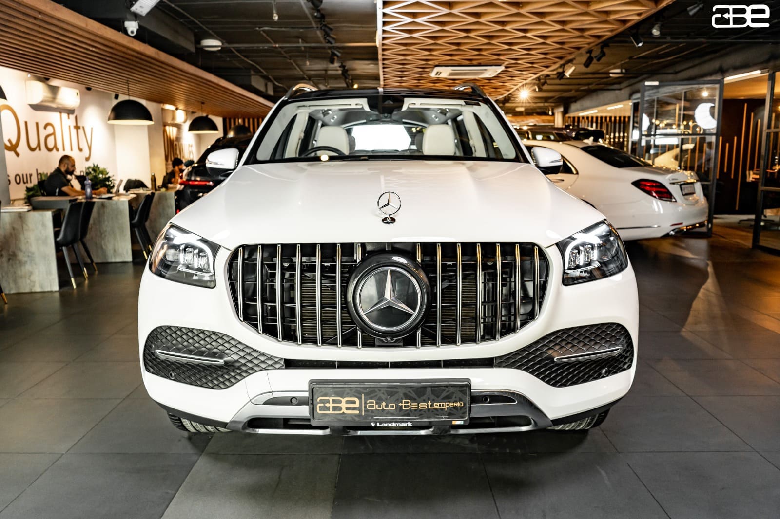 Pre Owned Mercedes-Benz GLS-450 4-MATIC