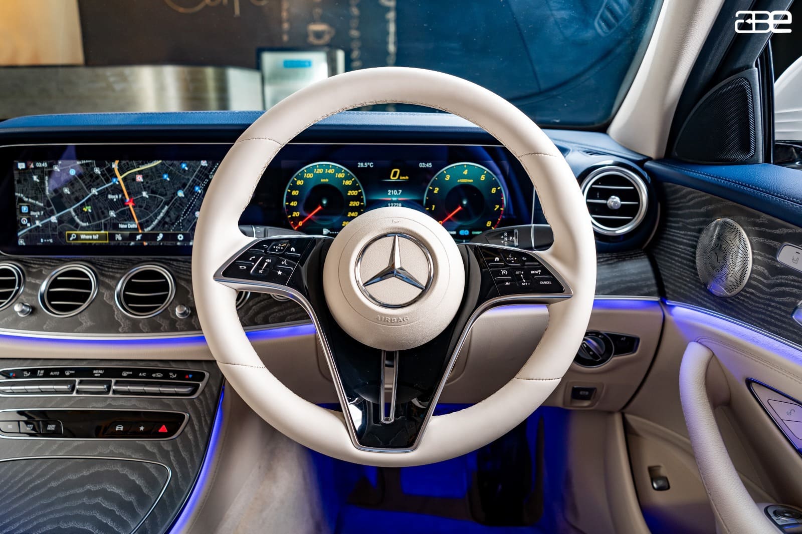 Mercedes-Benz E-Class E-200 AMG LINE